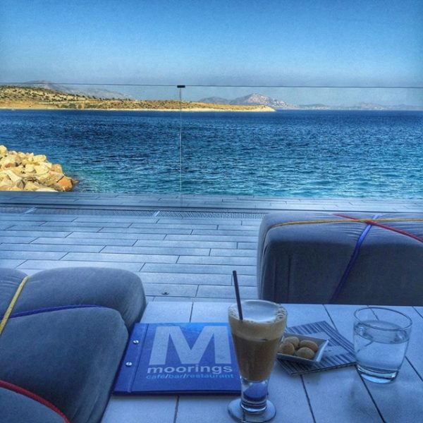 Athens Riviera: The best cafés, bars and restaurants with a sea view ...