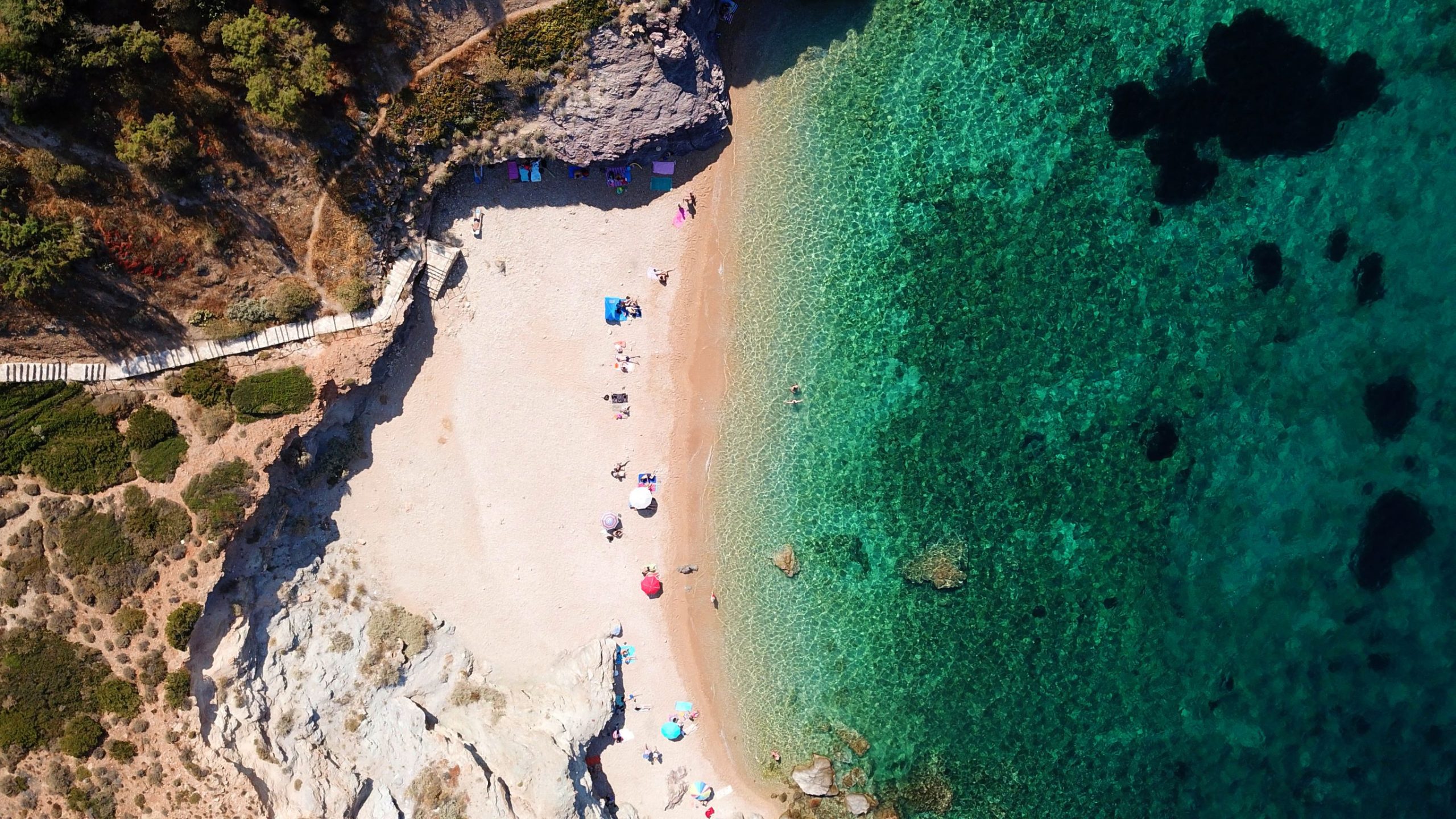 Οι καλύτερες νότιες ανοργάνωτες παραλίες - ΝΟΤΙΑ ΠΡΟΑΣΤΙΑ - www.noupou.gr