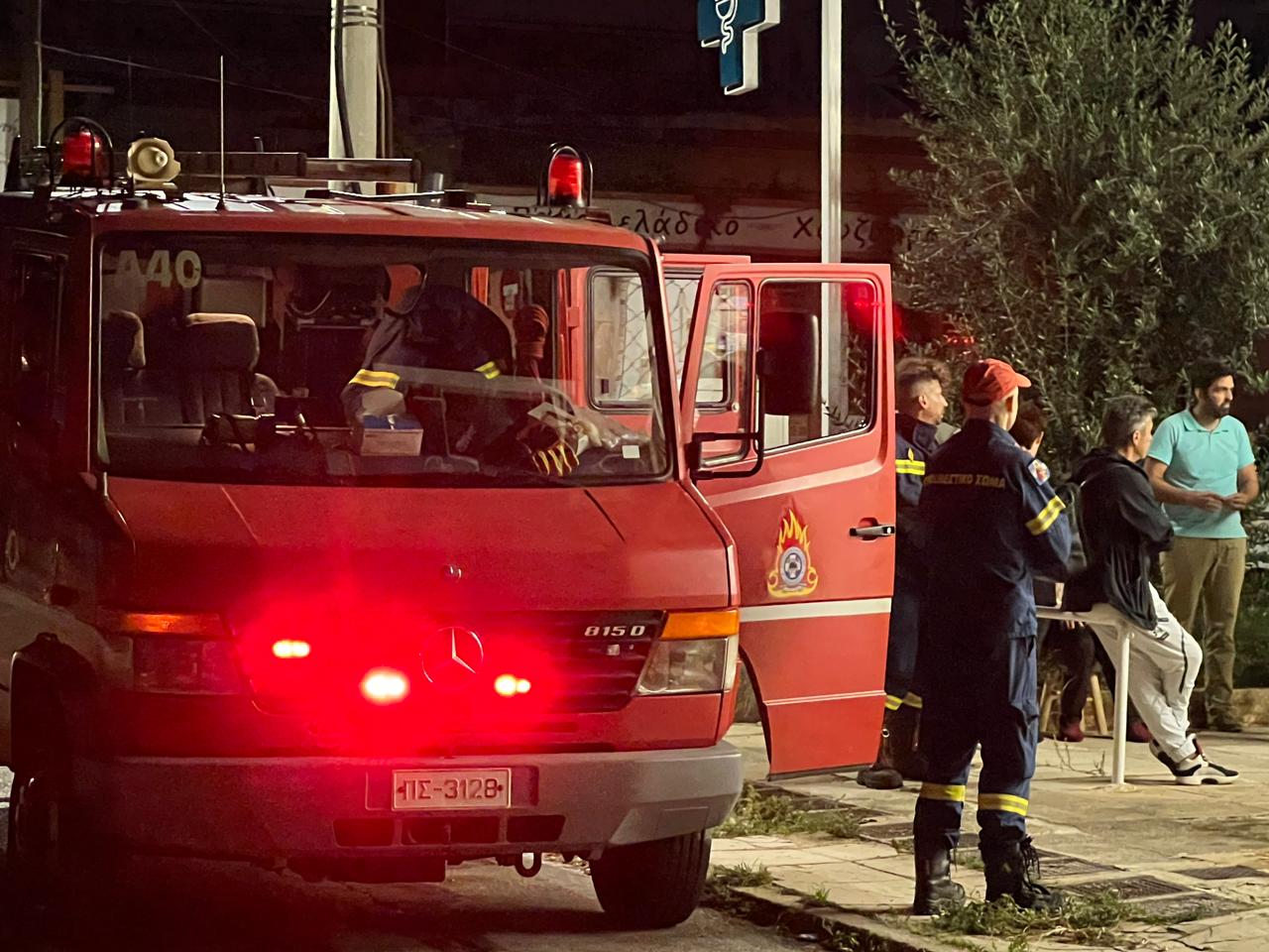 Γλυφάδα: Φωτιά σε διαμέρισμα -Νεκρή βρέθηκε ηλικιωμένη στο δωμάτιό της ...