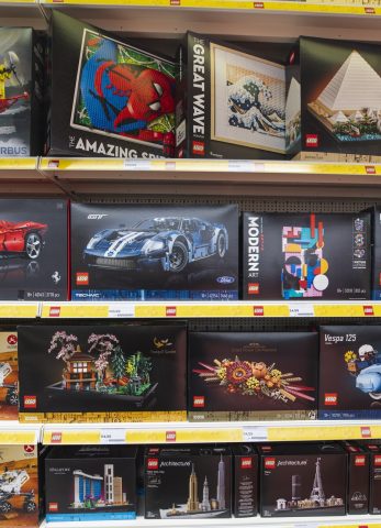 Max Stores: Μπήκαμε πρώτοι στο νέο mega κατάστημα παιχνιδιών των 3.000 ...