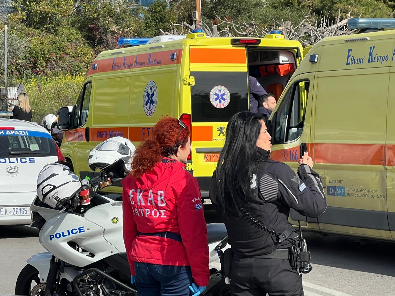 Ναυτιλιακή - Γλυφάδα: Εξακολουθεί να βρίσκεται ταμπουρωμένος ο δράστης ...