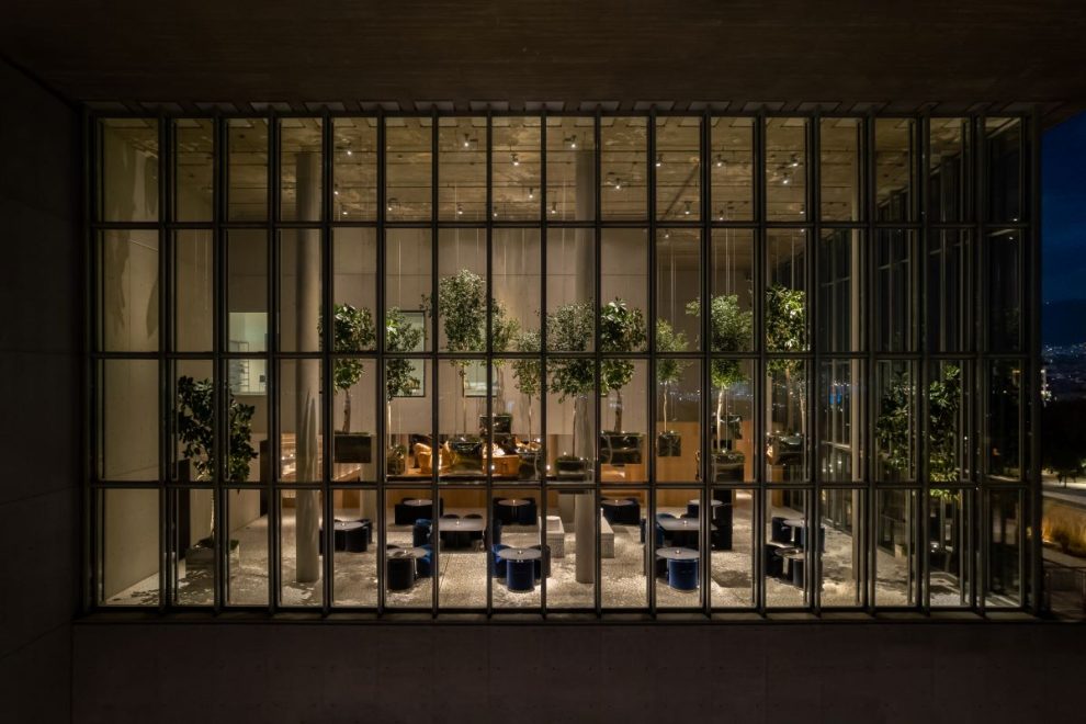Delta Restaurant: The iconic restaurant at the SNFCC with two Michelin ...