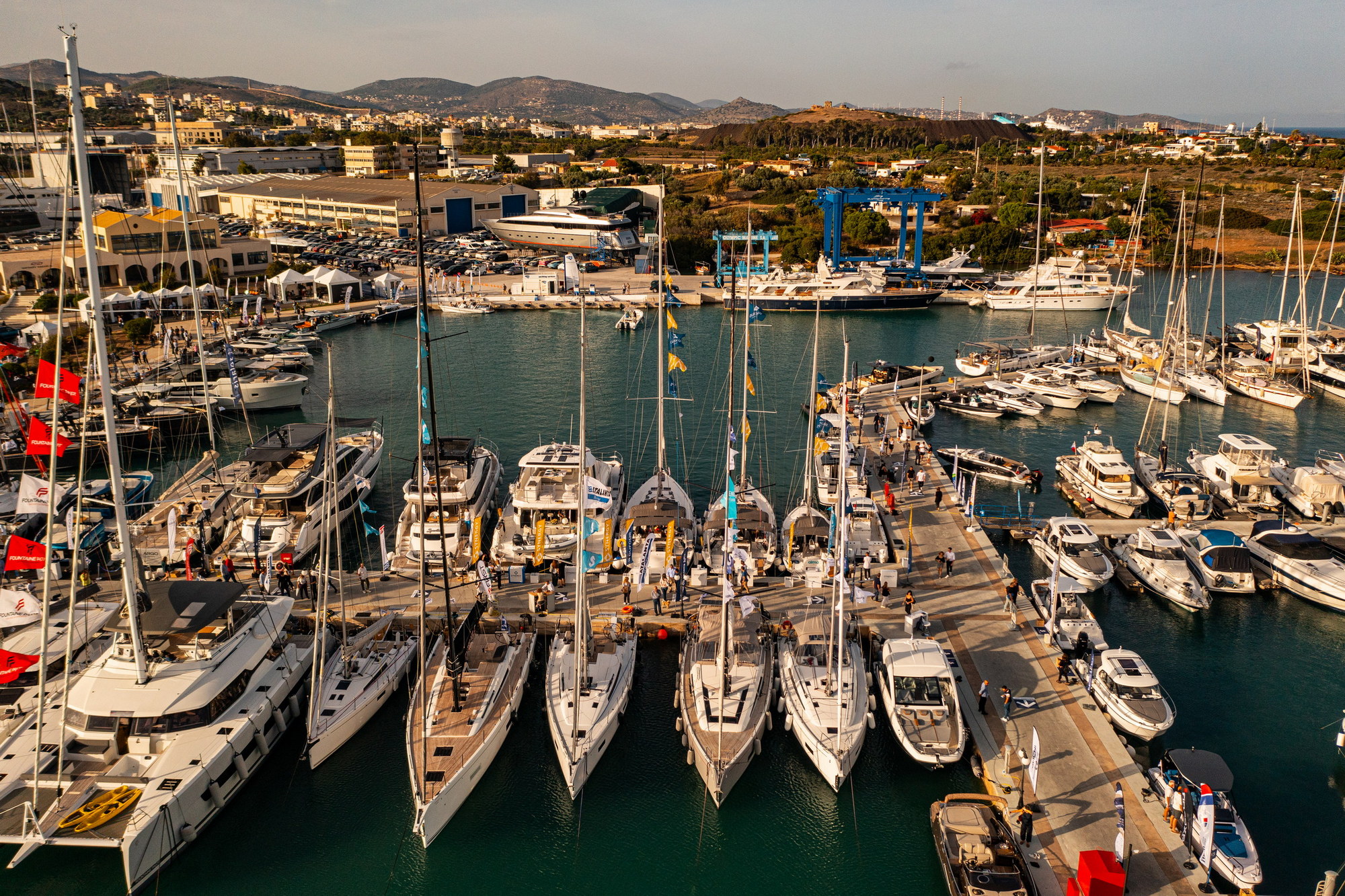Το 4o Olympic Yacht Show επιστρέφει στις 10-13 Οκτωβρίου στο Σούνιο ...