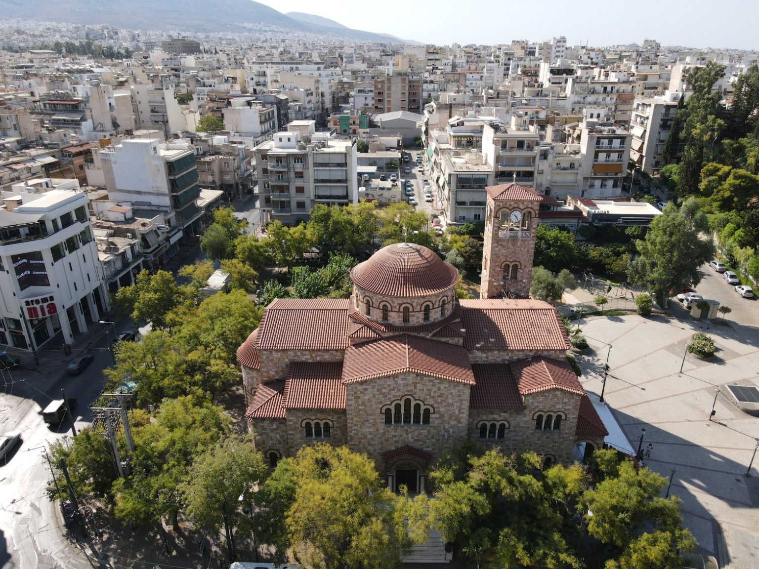 Η άγνωστη ιστορία του ‘Αη Γιάννη Κυνηγού στη λεωφόρο Βουλιαγμένης ...