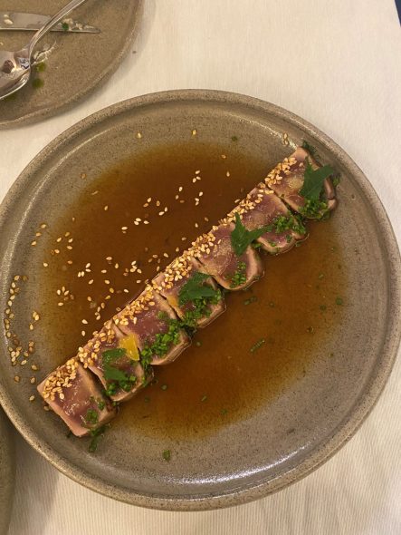 Σάββατο βράδυ στο Manu: Φάγαμε στο κρυμμένο διαμάντι του Κεραμεικού ...