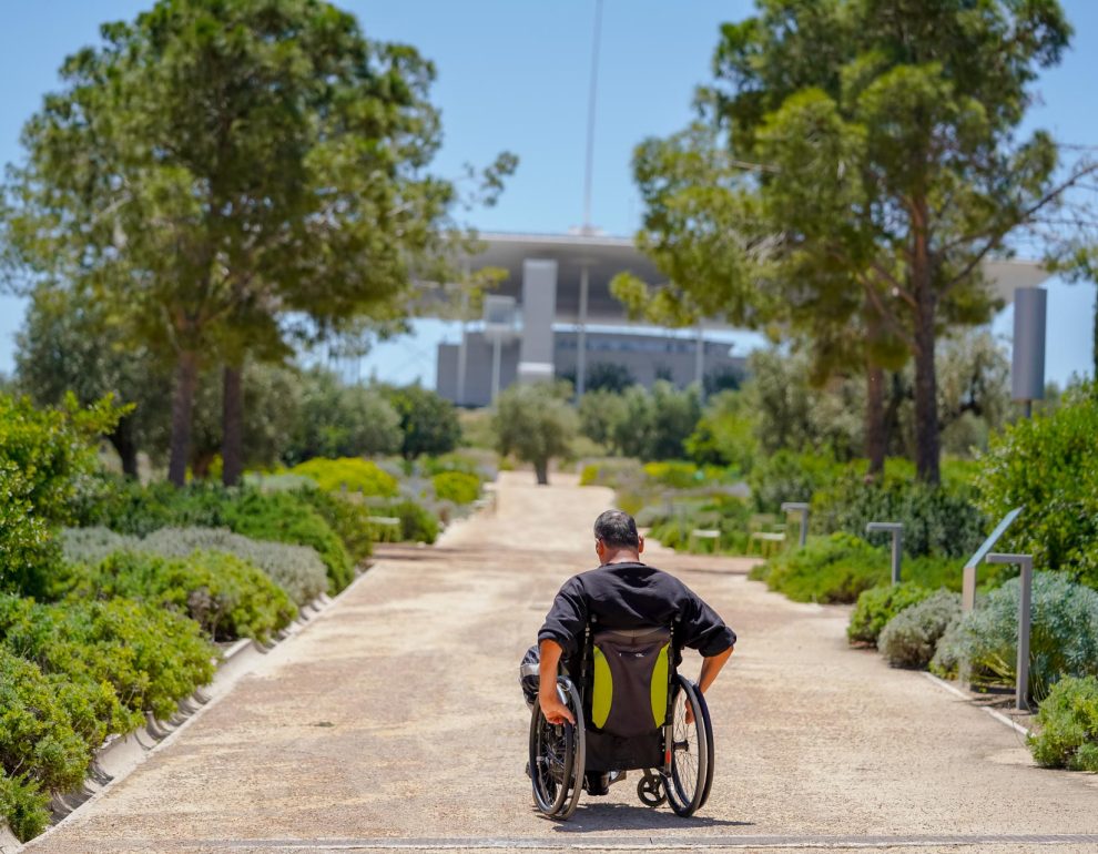 Krabo Beach: Πόσο στοιχίζουν οι ξαπλώστρες το φετινό καλοκαίρι - ΝΟΤΙΑ ...